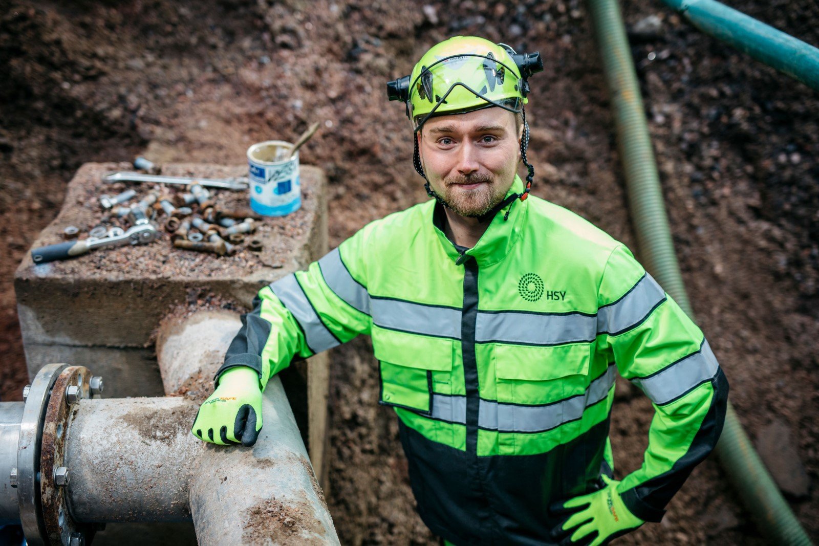 Connecting to the water and sewer networks - HSY